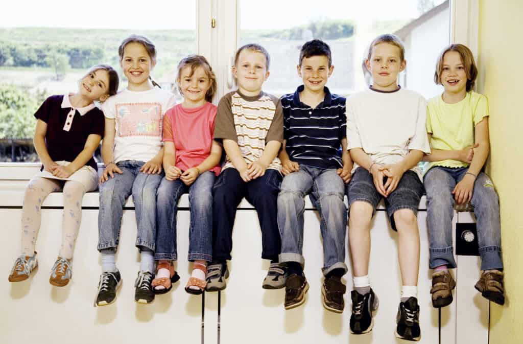 7 Creative Ways To Be Frugal With Lots of Kids - Saving Talents