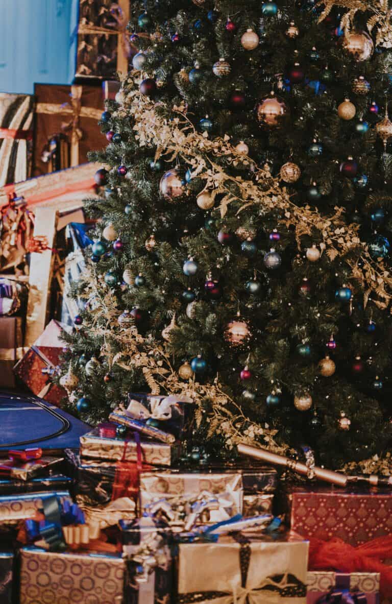 What to Do if You Have Too Many Presents at Christmas - Saving Talents