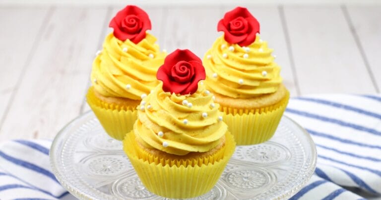 15 Princess-Themed Birthday Desserts for Kids - Saving Talents