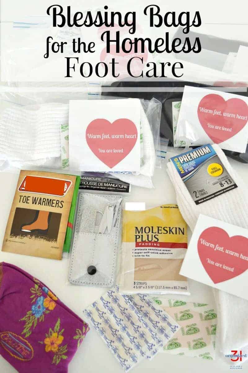 How to Make Blessings Bags for the Homeless + Free Printable