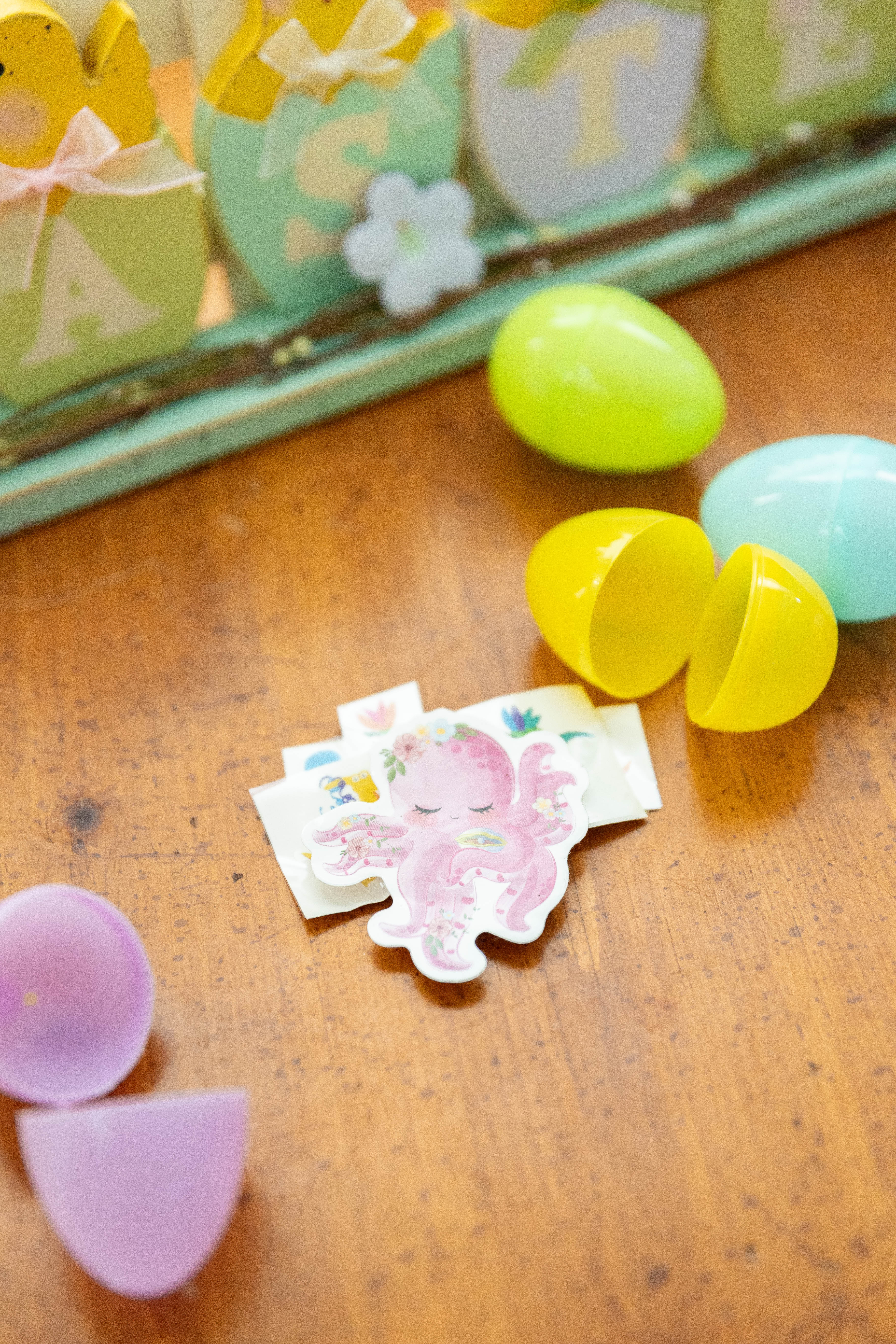 50+ Non Candy Easter Egg Fillers For Kids