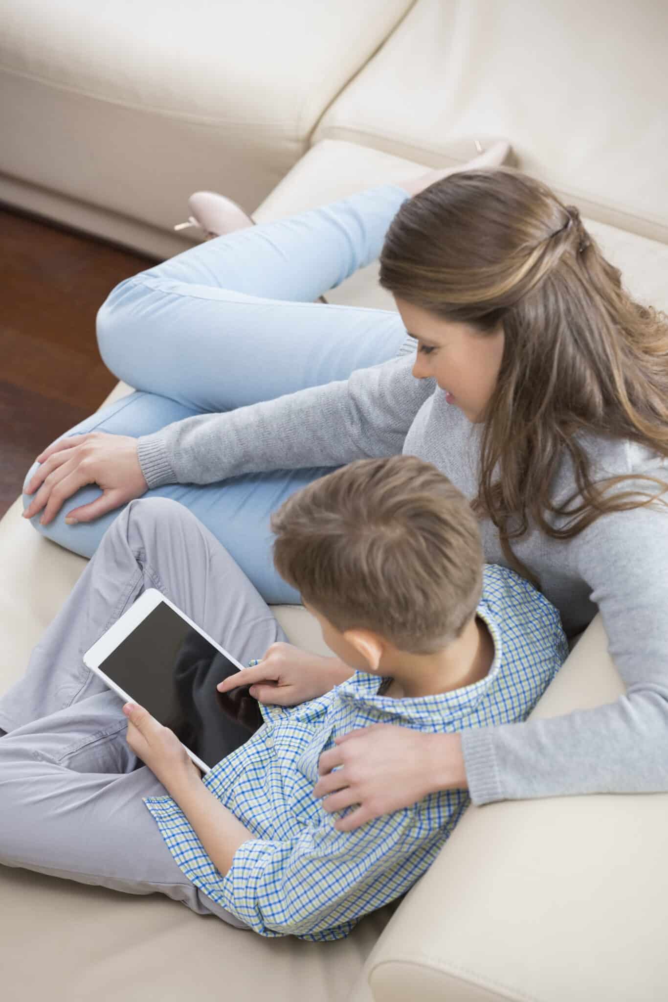 3 Family Internet Safety for Kids Tips to Keep Your Kids Safe - Saving ...